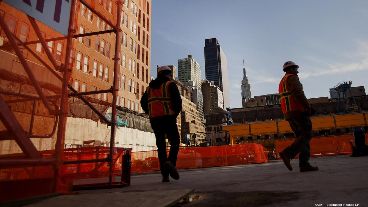 Construction worker killed in Midtown crane accident - New York ...