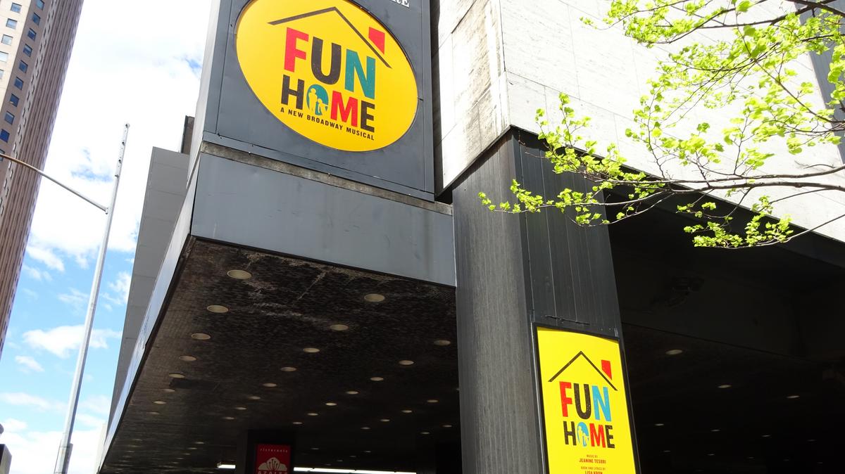5 things you don't need to know but might want to and 'Fun Home' brings ...