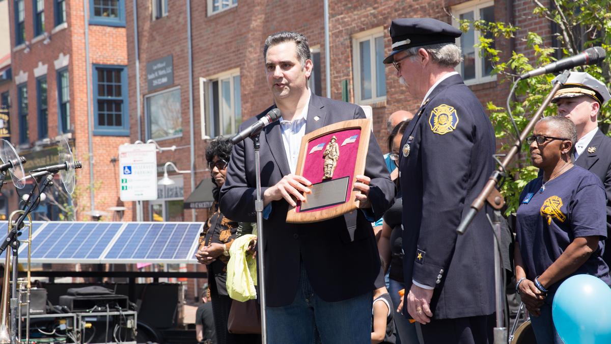 Philadelphia Managing Director and Deputy Mayor Richard Negrin resigns ...