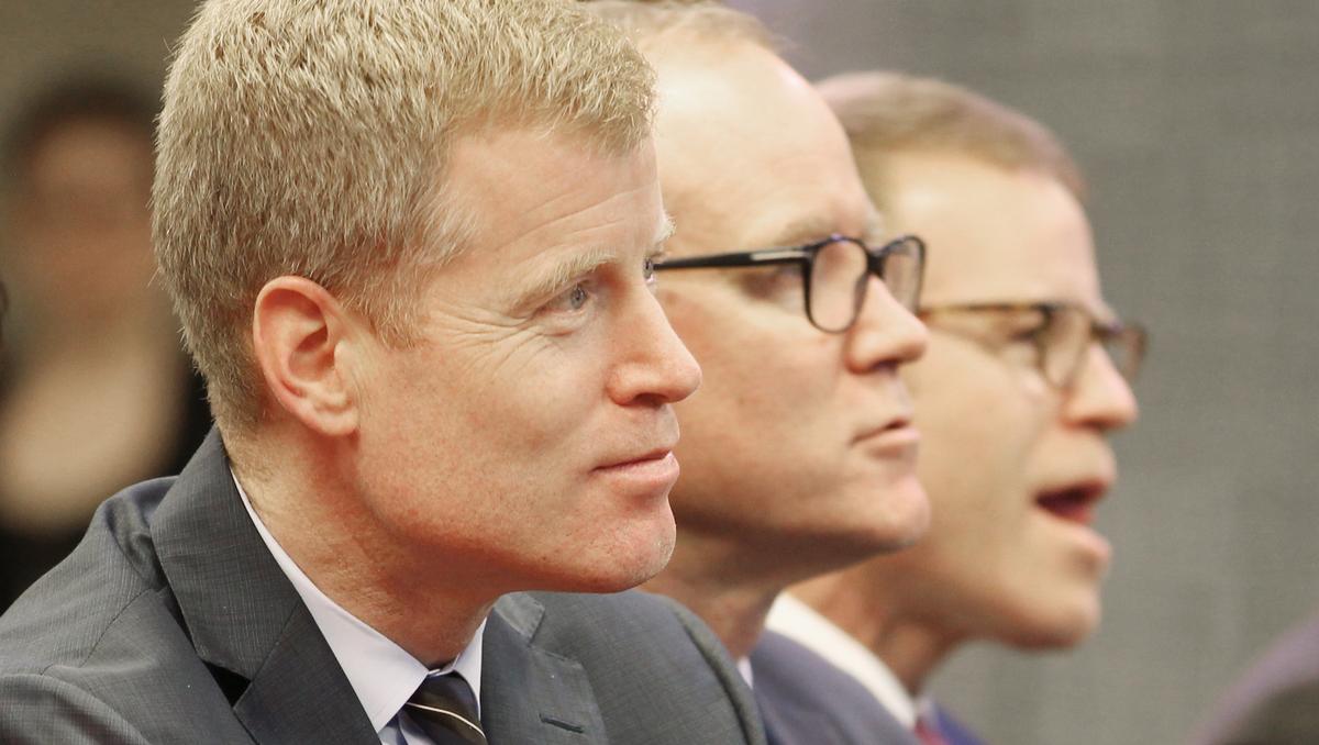 Nordstrom resumes plans to go private after modest holiday sales growth ...