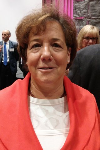 Big business gets behind combatting climate change - Puget Sound ...