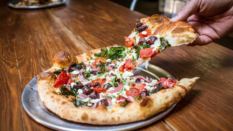 Technomic unearths some crusty news about the pizza wars - Chicago ...