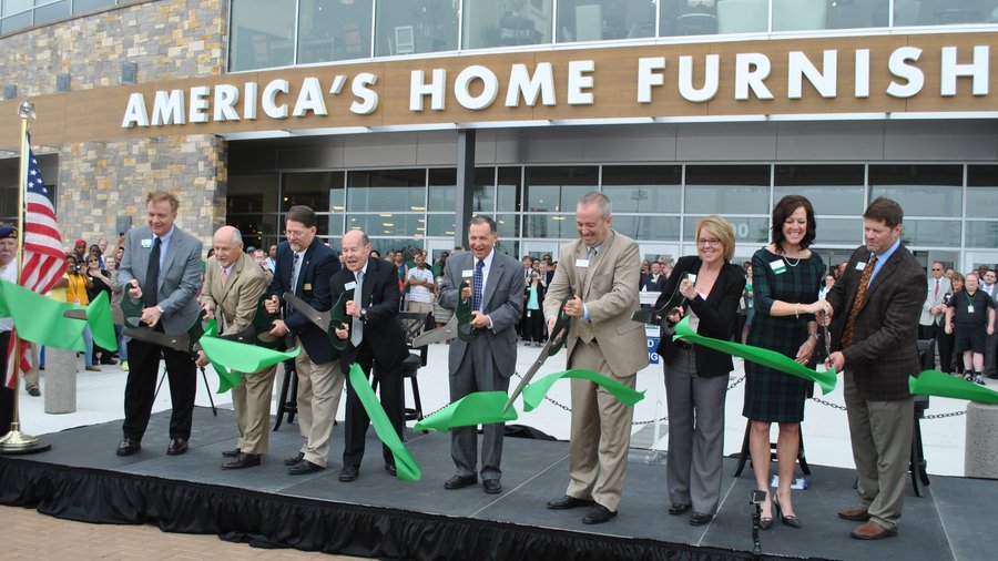 Nebraska Furniture Mart ribbon cutting