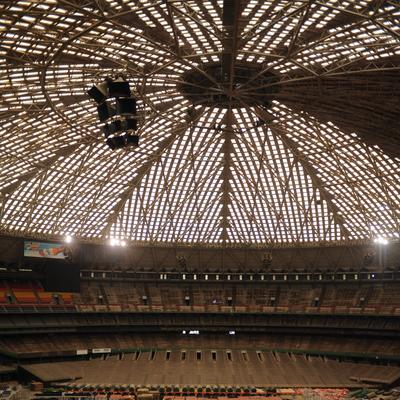 A look inside the Astrodome during Urban Land Institute tour in Houston ...