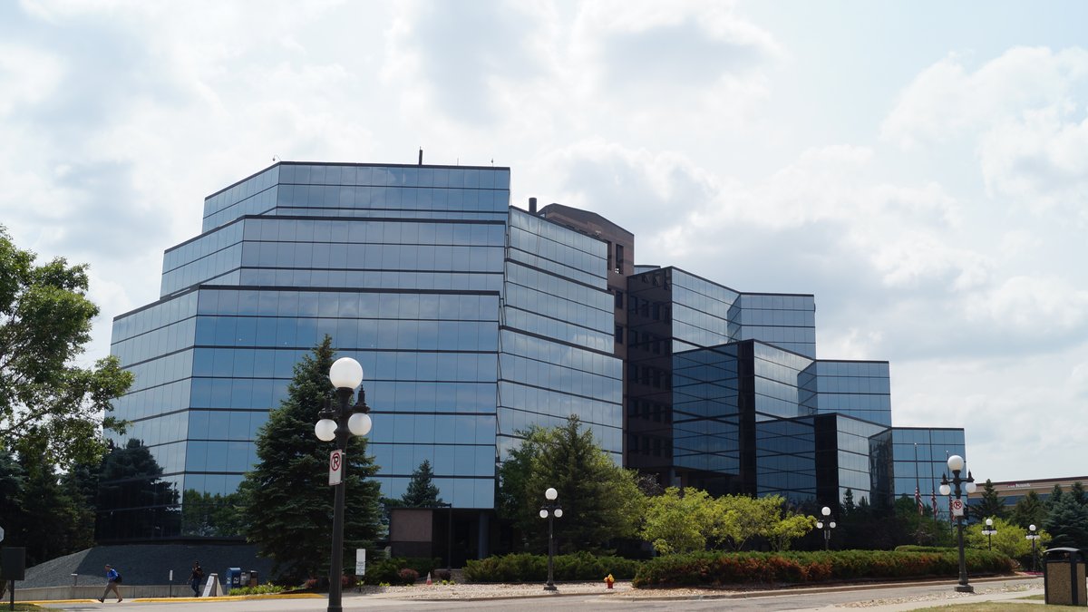 St. Paul Pioneer Press lists HQ for sale, eyes offices across the river ...