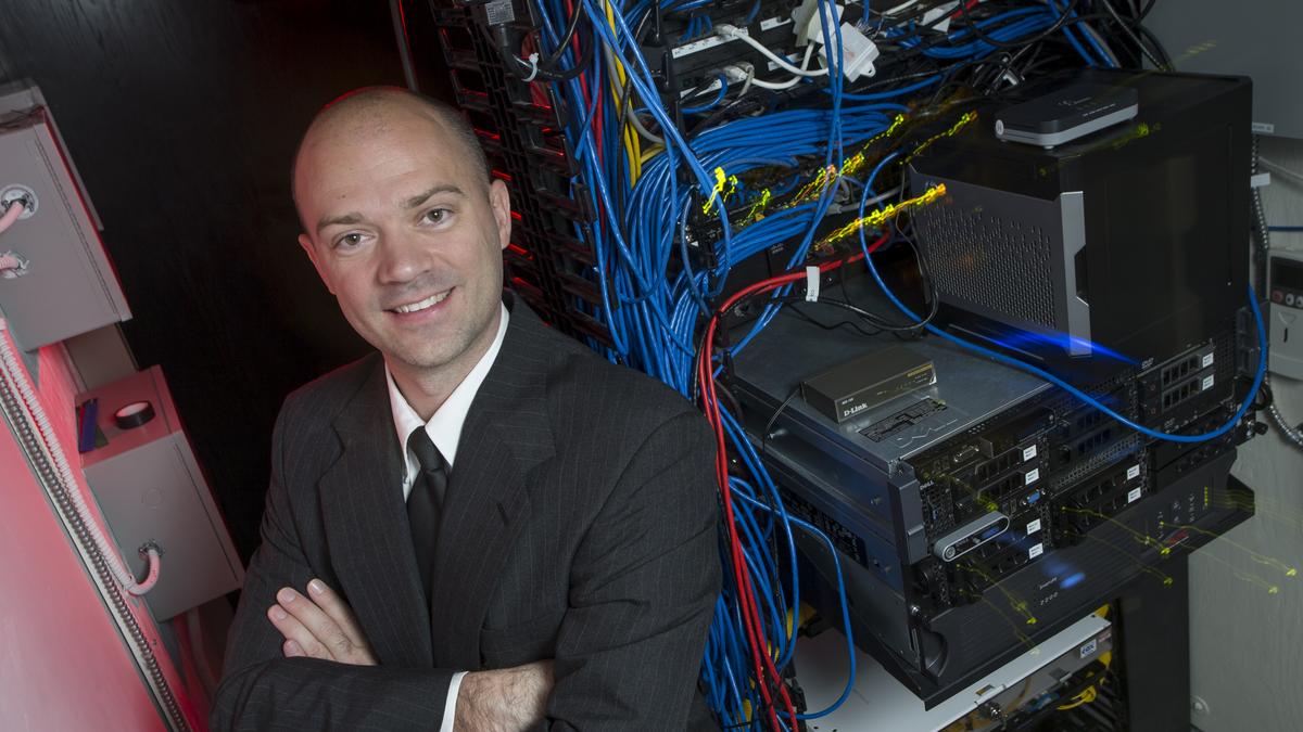 2015 AZ Top Tech Awards: Community Hero – Greg Speth of Benevilla ...