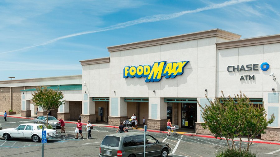 FoodMaxx building on Florin sells for $9.5 million - Sacramento ...