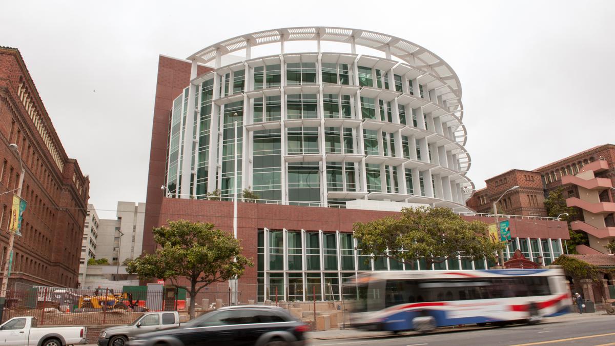 San Francisco General Hospital & Trauma Center $887.4 million tower ...