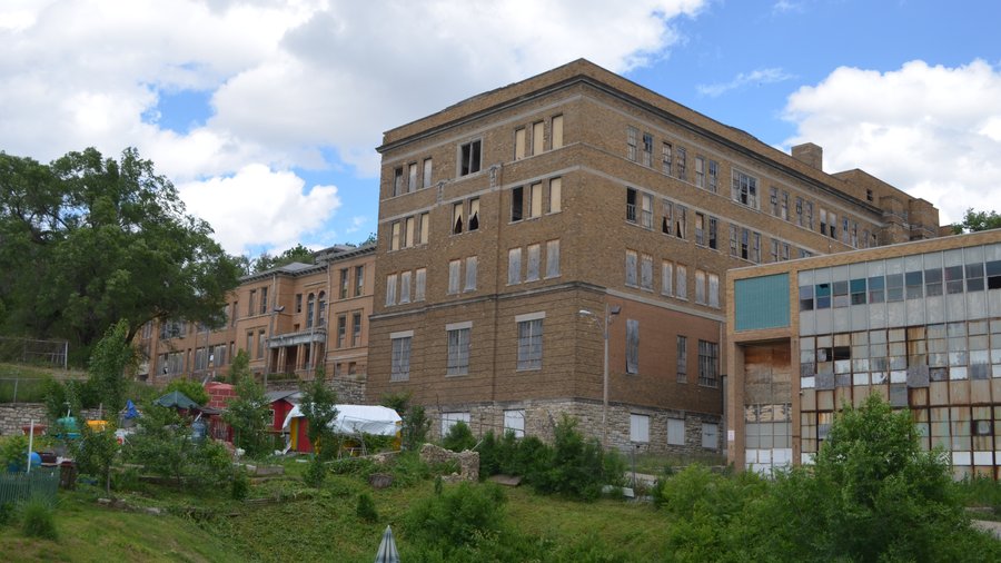 Foutch Brothers takes on crumbling Westside school complex - Kansas ...