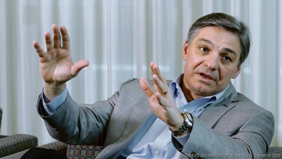 737s steal the day at Farnborough as Boeing announces deals with ...