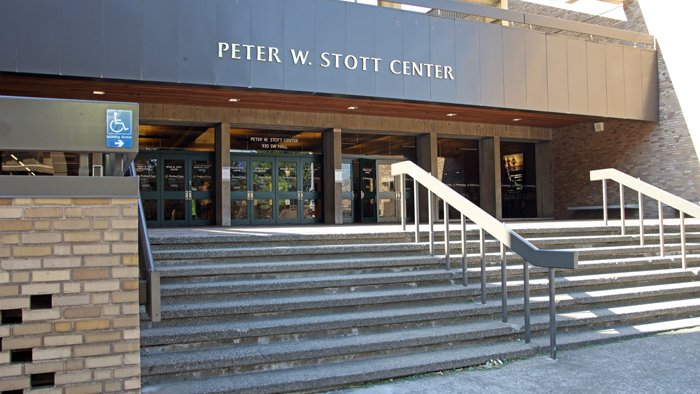 A look at the biggest charitable gifts to Oregon colleges and ...