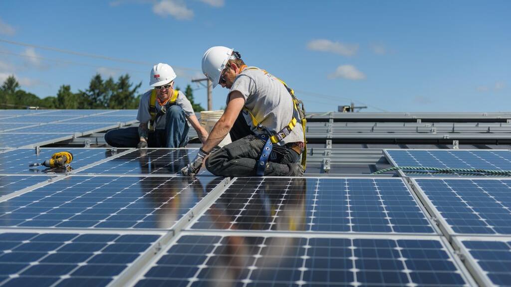 Why a Portland hotel is installing a 100 KW solar system - Portland ...