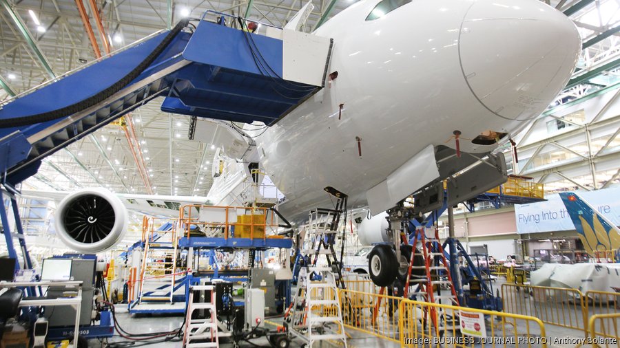 Boeing made 762 jets in 2015, Dreamliner breaks wide body production ...