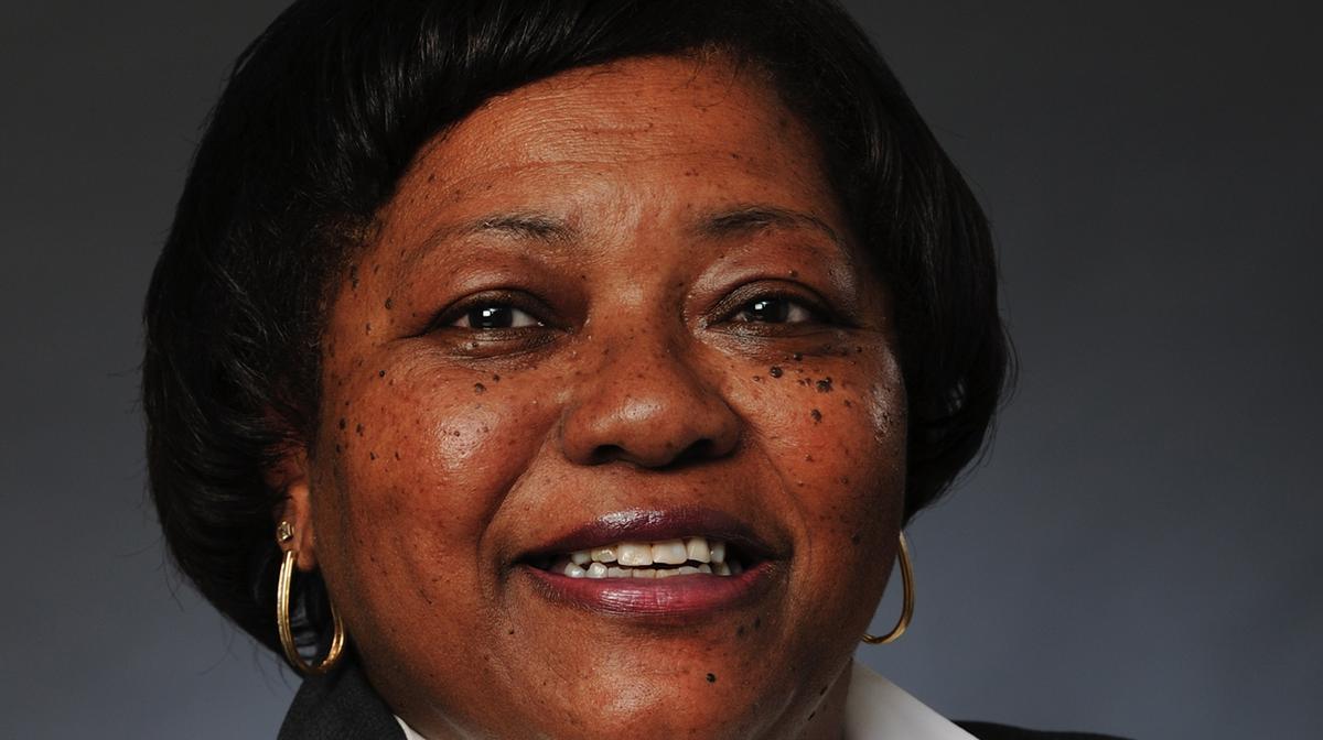 2015 CFO Awards: Finalist – Mary Cheeks, SugarHouse Casino (Large ...