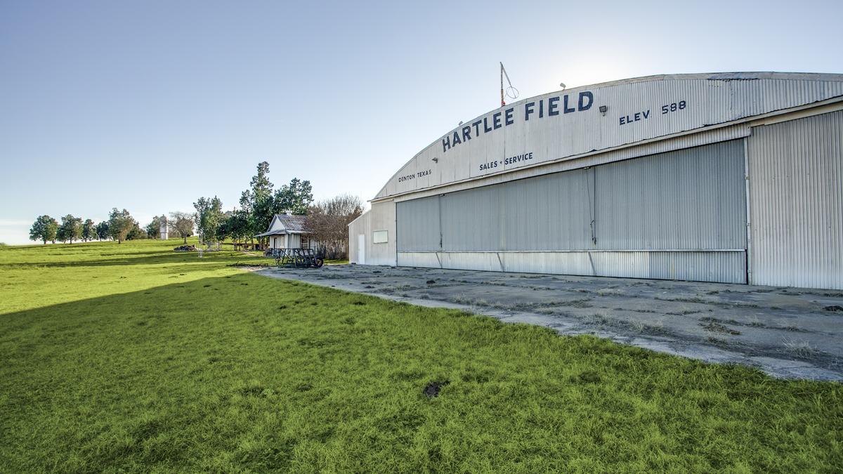 Developer hones in on Hartlee Field Ranch for massive golf course ...