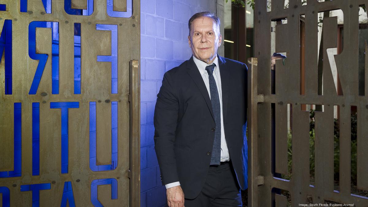 Bernardo Fort-Brescia of Arquitectonica sells Miami home - South ...