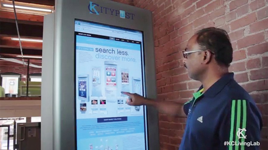 Downtown streetcar 'smart kiosks' plan attracts four competing ...