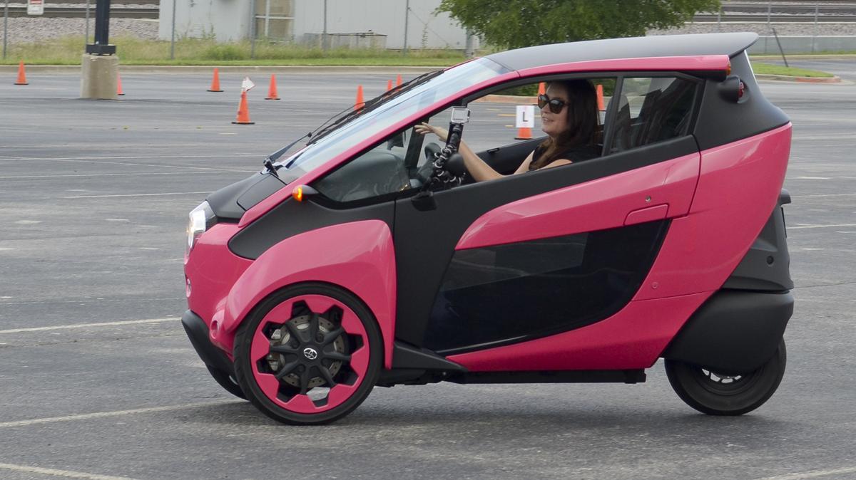 Behind Toyota's latest zippy concept on three wheels (Video) - Dallas ...