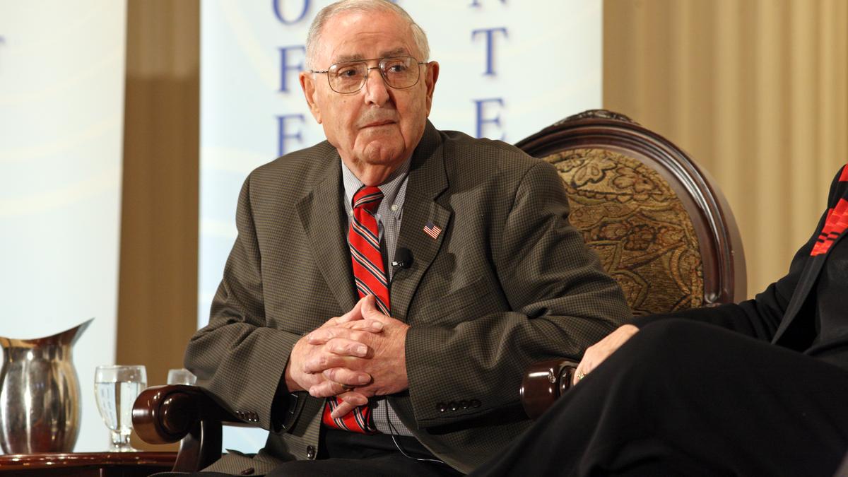 Guest column: 3 business lessons from former Oregon Gov. Vic Atiyeh ...