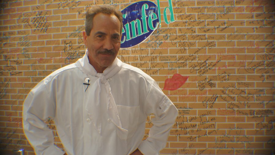 Hulu opens Seinfeld apartment popup in NYC, and the Soup Nazi was there ...