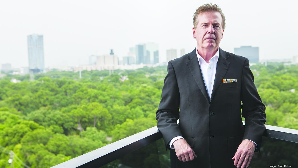 Hotel Derek manager Mark Noyes ready for new sights - Houston Business ...