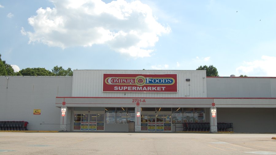 Walmart, Harris Teeter or Publix — who’s top grocer in Charlotte ...