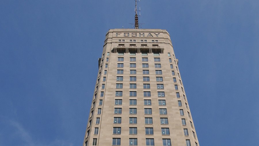 Keys Cafe closes Foshay Tower spot in downtown Minneapolis ...
