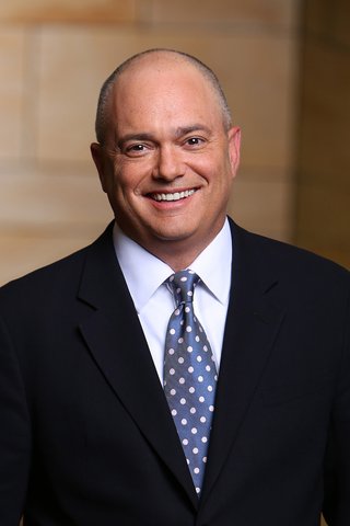 University of Phoenix parent lays off 900 as part of strategy shift ...