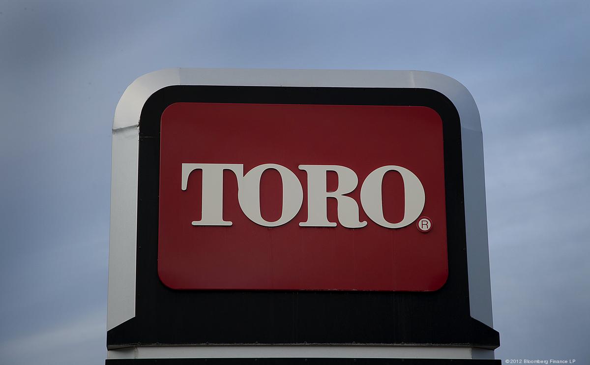 Toro hits paydirt with expansion into digging gear - Minneapolis / St ...