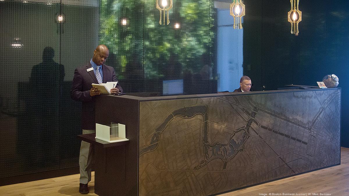 UnitedHealth Group's Optum will hire hundreds for its new Boston office ...