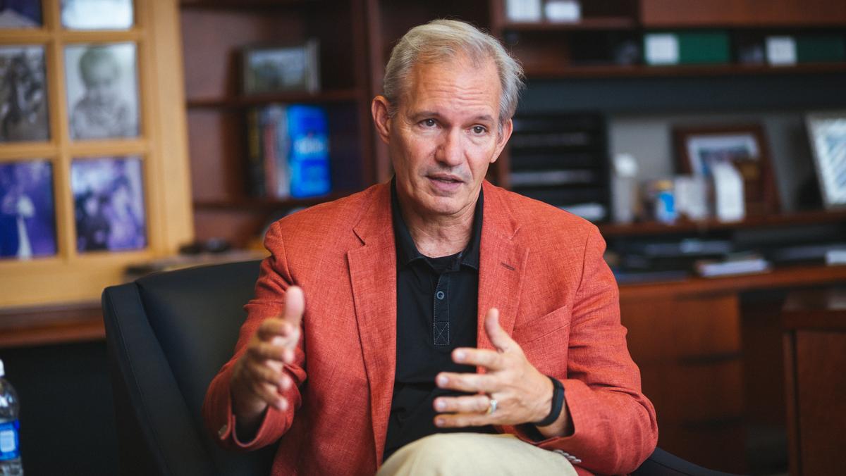 Graves: 'It's the next person's turn' as Burns & McDonnell CEO - Kansas ...
