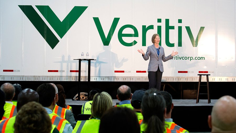 Veritiv CEO Lanschinger looks back at busy year - Memphis Business Journal