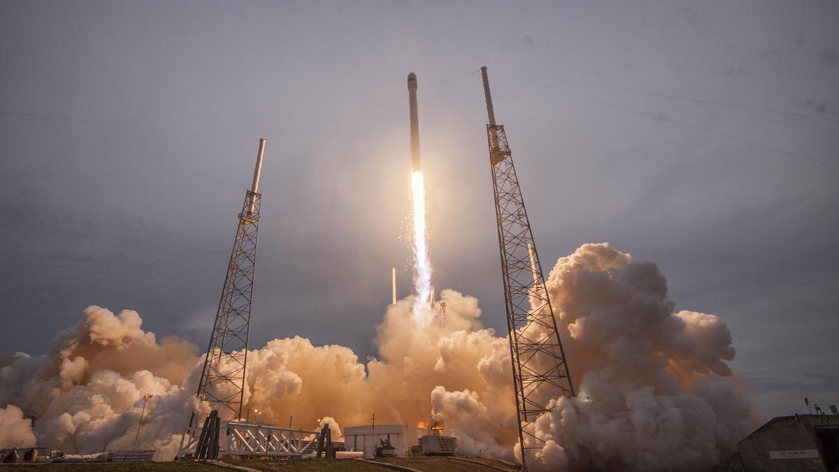 Raytheon GPS tech included on SpaceX launch, the first U.S. national ...