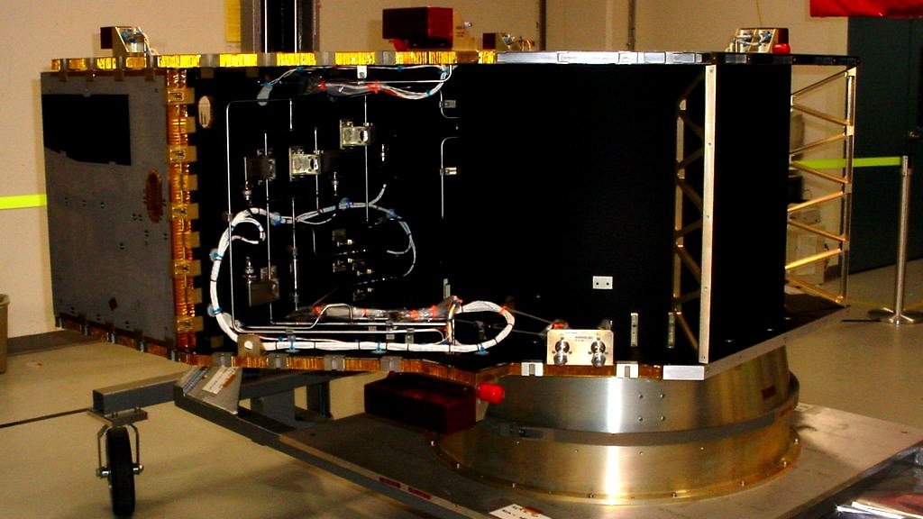 Redmond-built engines guide New Horizons space probe toward Pluto ...