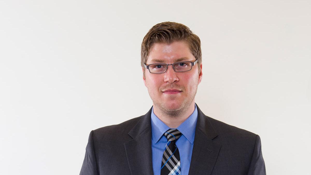 Chris Abbott, 29 Small cap analyst, Argent Capital Management - St ...