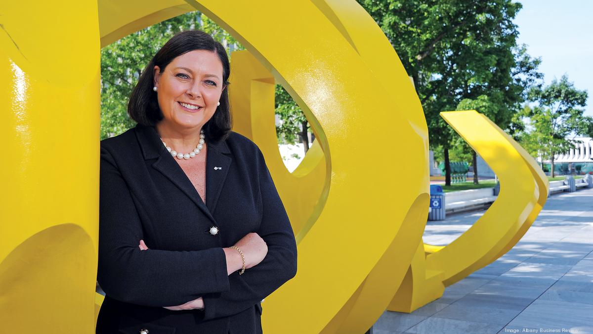 How KeyBank's Ruth Mahoney landed in Albany, New York - Albany Business ...