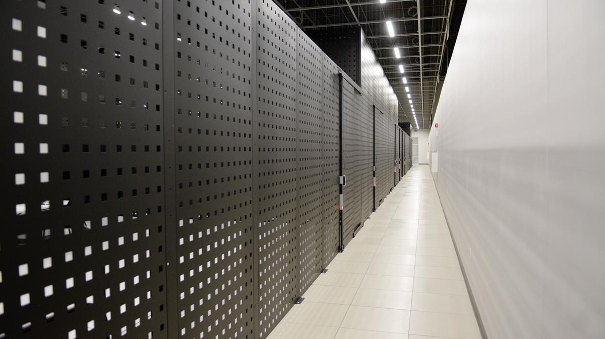Carrollton-based CyrusOne to expand its massive Carrollton data center ...