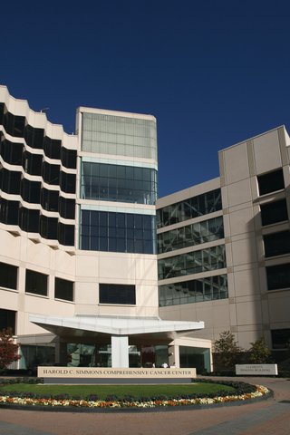 UT Southwestern Medical Center lands $20M in cancer-fighting grants ...