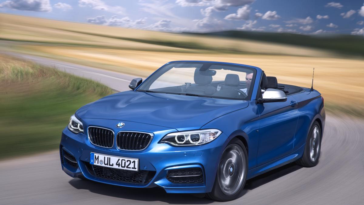 Ragin’ ragtop: BMW 2 Series drops its top (Video) - Phoenix Business ...