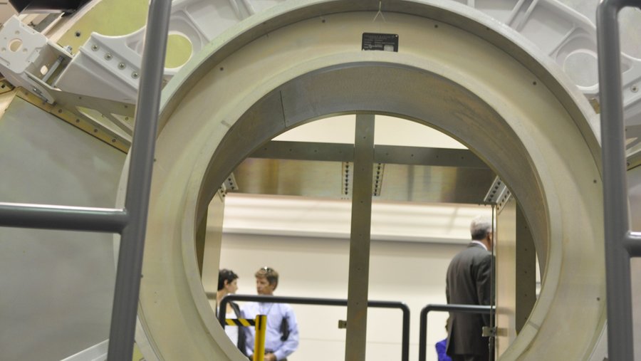 Lockheed Martin Space Systems unveils Colorado test lab for NASA's ...