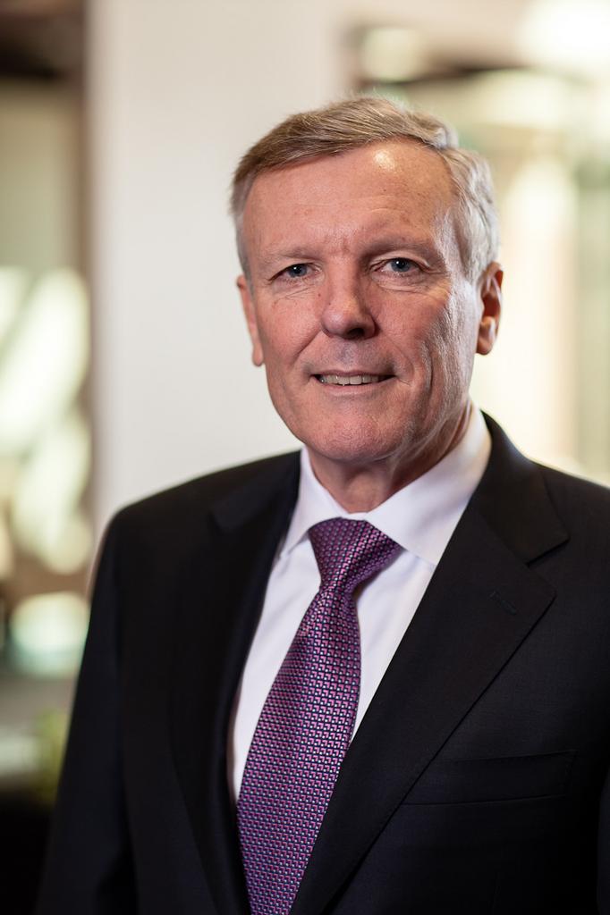 Charter CEO ‘surprised’ by Internet-only growth - St. Louis Business ...