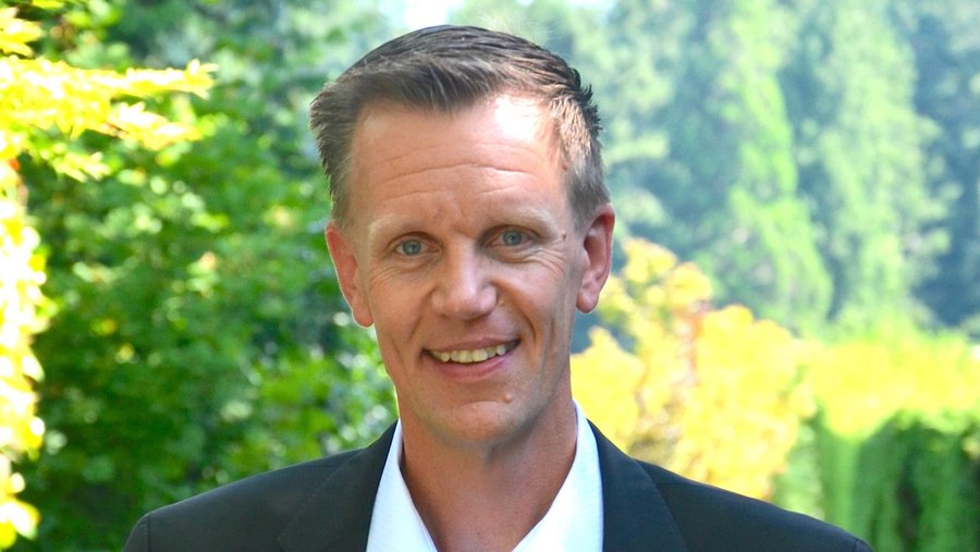 Dropbox hires enterprise sales vets in bid to lure big business - San ...