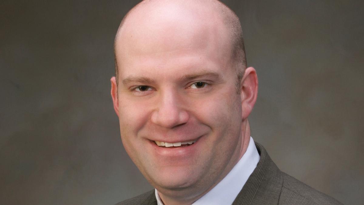 Wenzel named CEO of Saint Luke's North Hospital - Kansas City Business ...