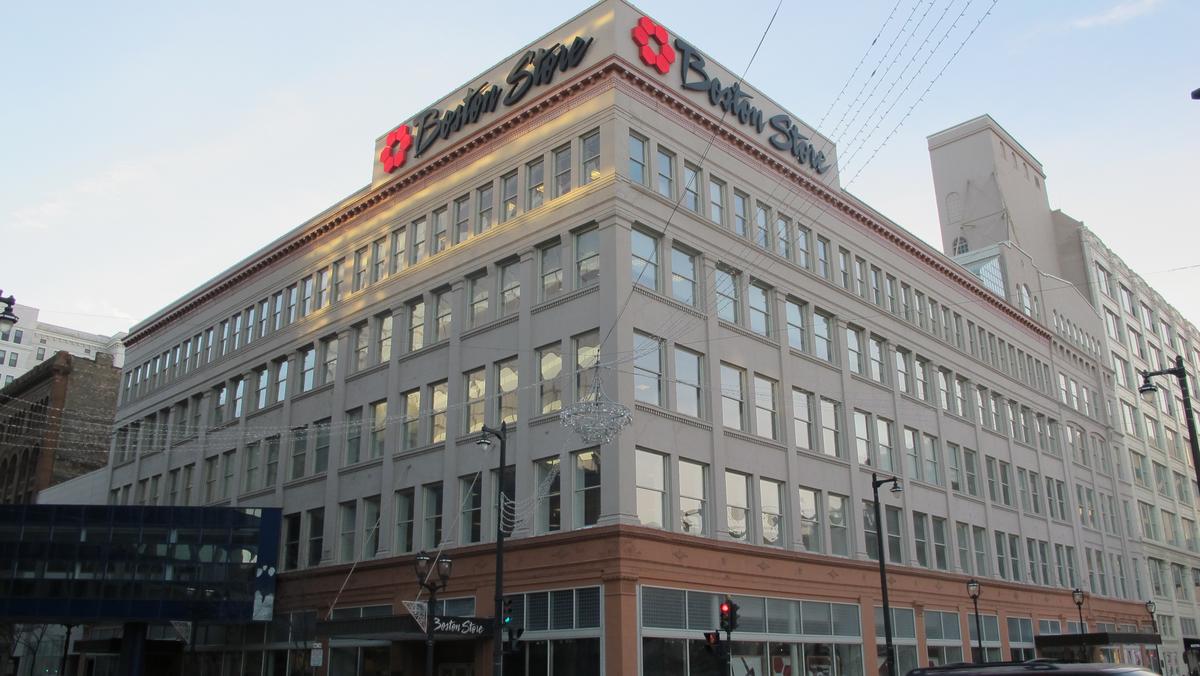 Kohl's wasn't the only retailer pursuing former Boston Store space in ...
