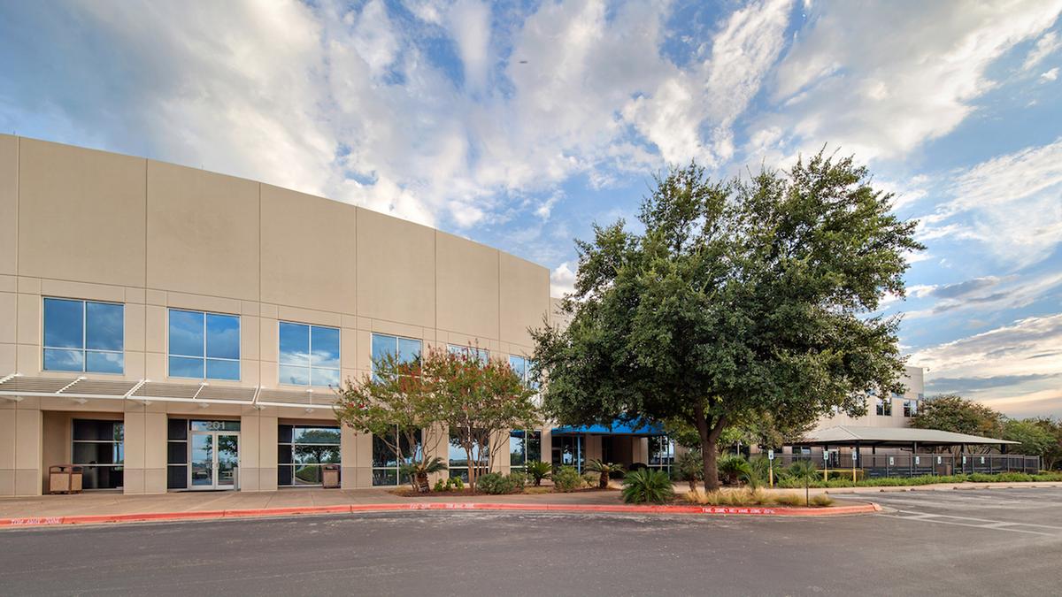Final former Dell campus building sold, Parmer project in spotlight ...