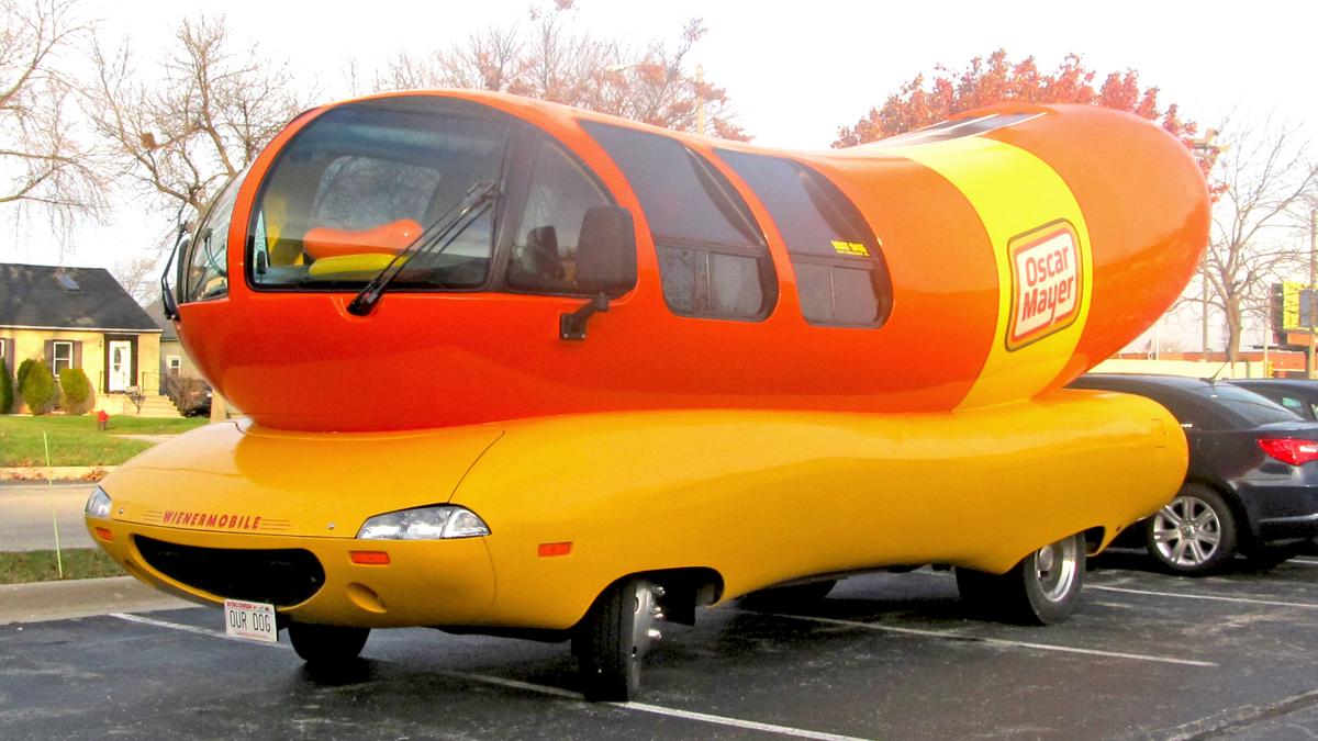 Oscar Mayer's Wiener Rover is selling hot dogs across the country ...