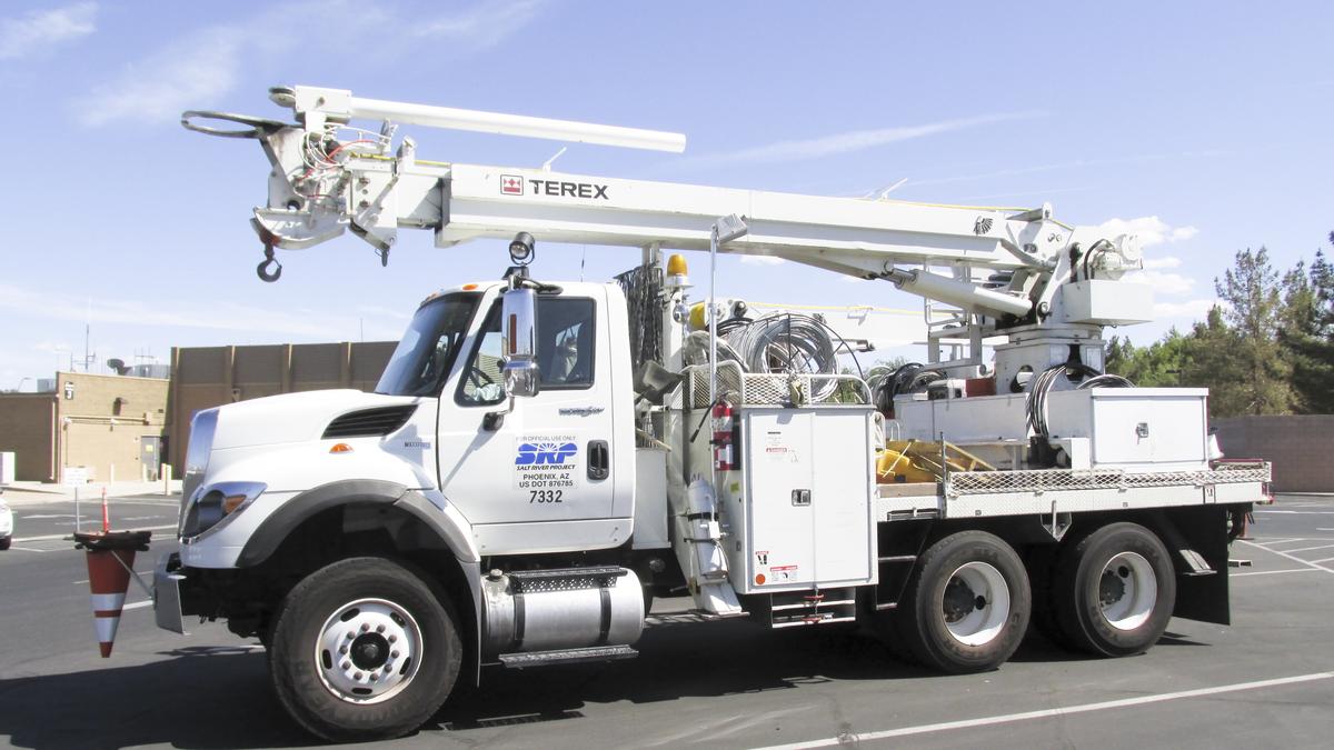 SRP floats huge bond sale to pay for upgrades - Phoenix Business Journal