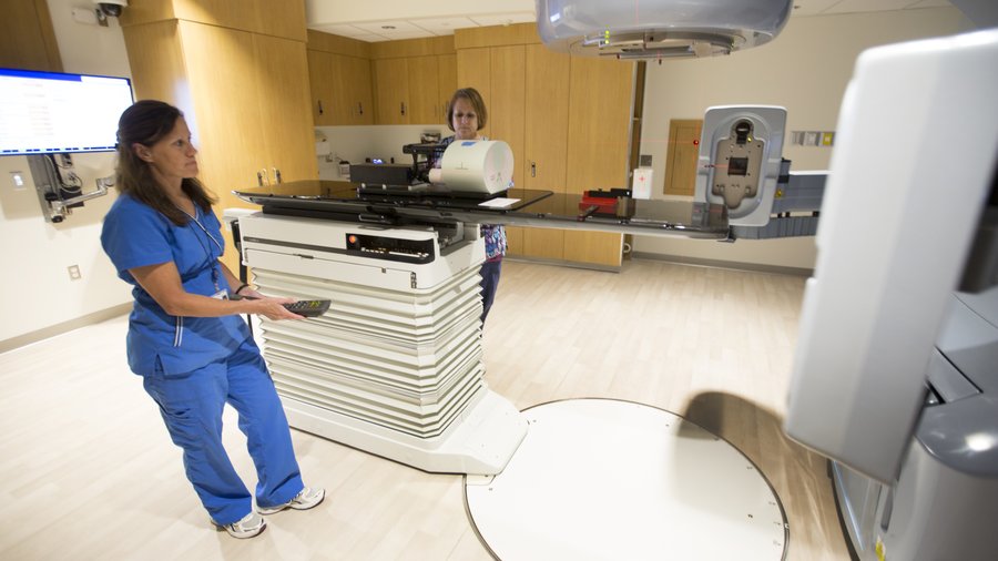 $70 million salvo: Spending boom expands cancer care - Milwaukee ...