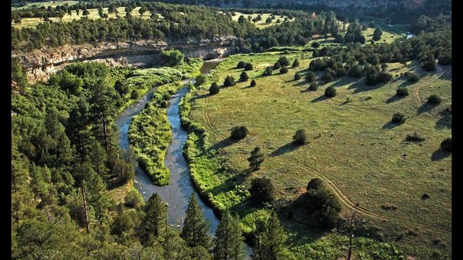 Take a peek inside Jane Fonda's New Mexico ranch near Santa Fe, on the ...