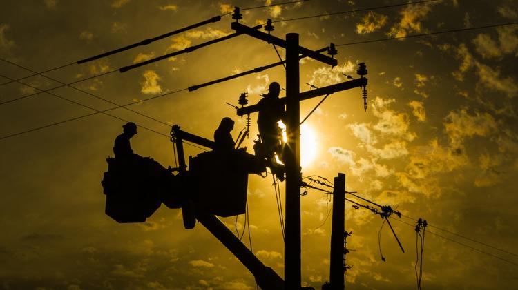 Edison plans to spend $12 billion on electric grid - L.A. Business First